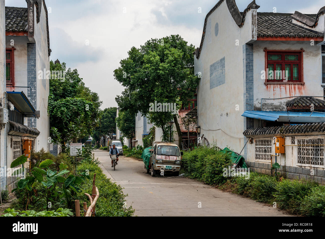 Traditional chinese houses hi-res stock photography and images - Alamy