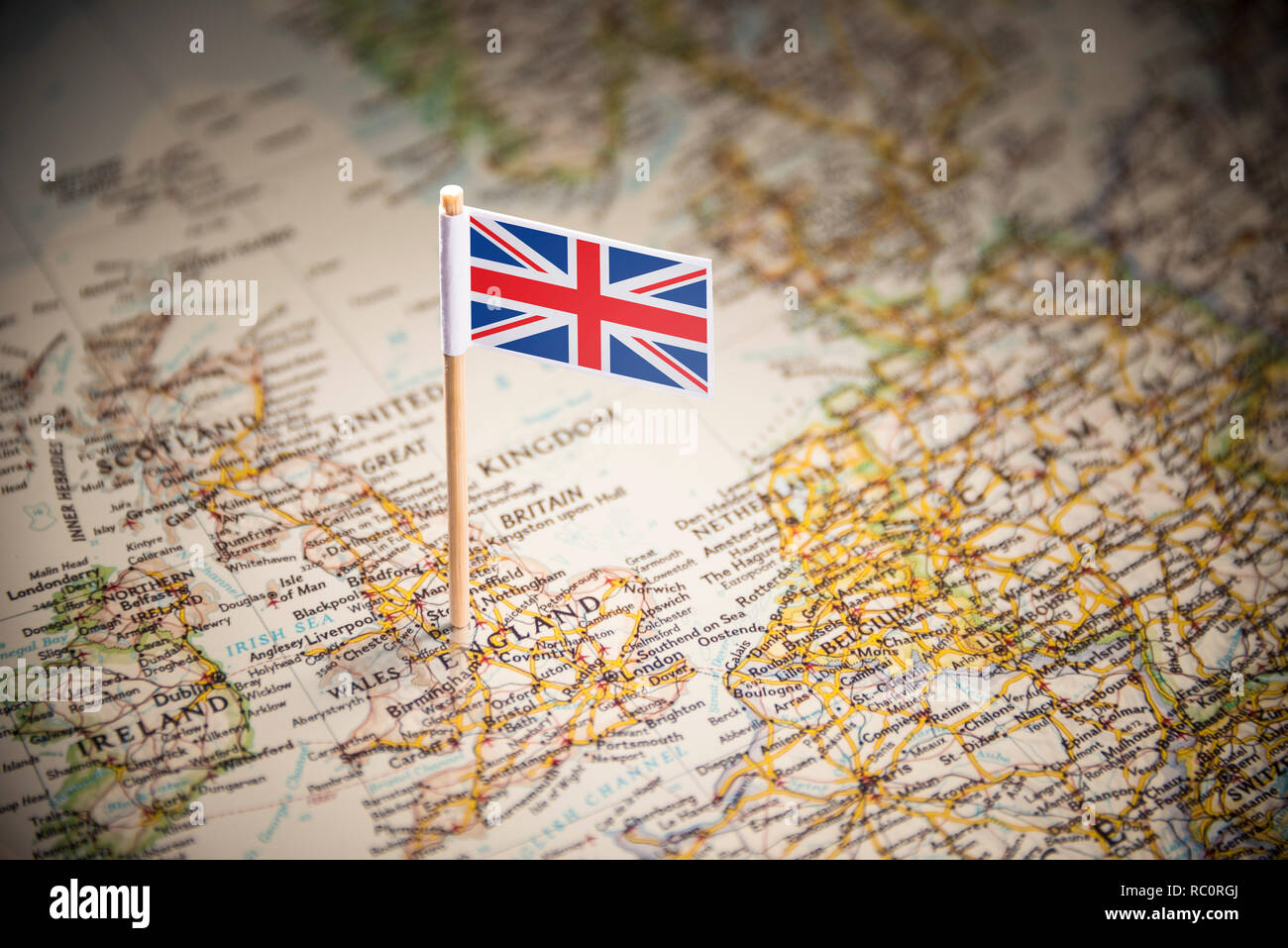 United Kingdom marked with a flag on the map Stock Photo - Alamy