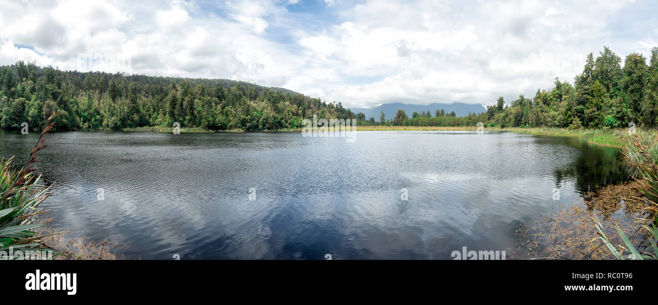 Lake Matheson Track, New Zealand, South Island, NZ Stock Photo - Alamy