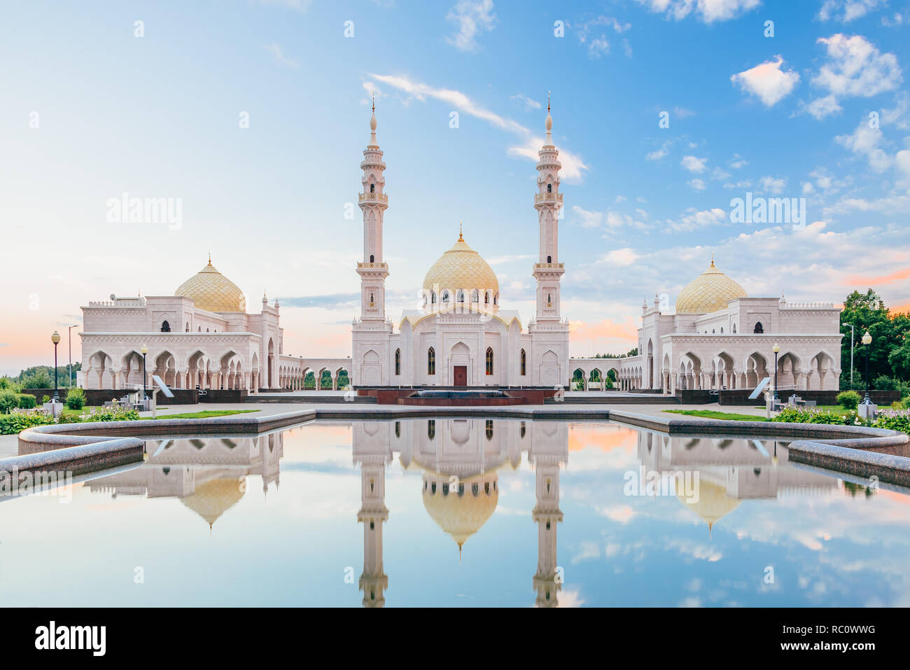 Beautiful Mosques In Water
