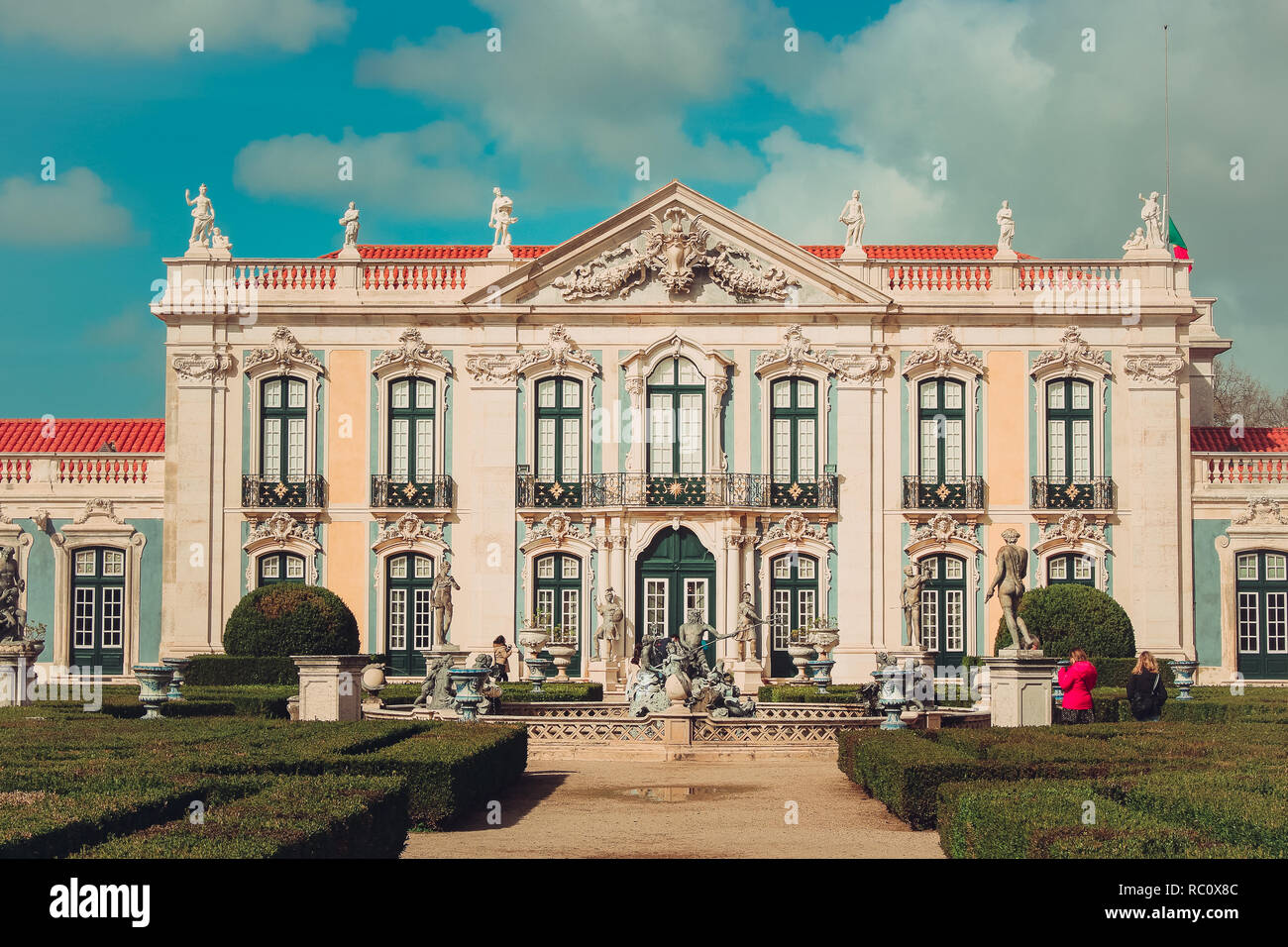 Queluz royal palace sintra portugal hi-res stock photography and images ...
