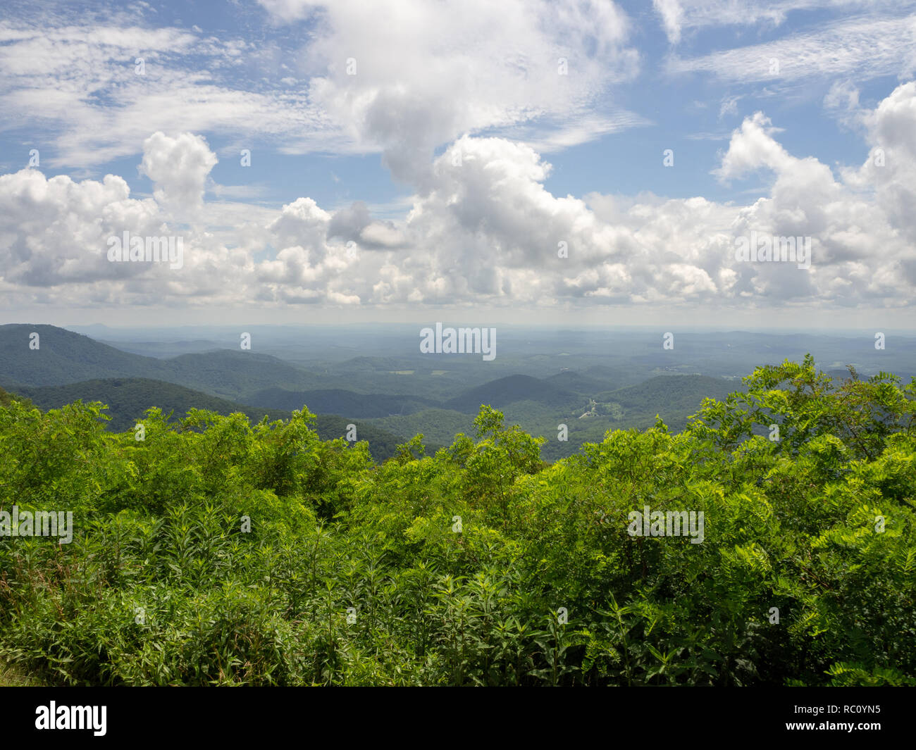 Blue ridge parkway views hi-res stock photography and images - Alamy