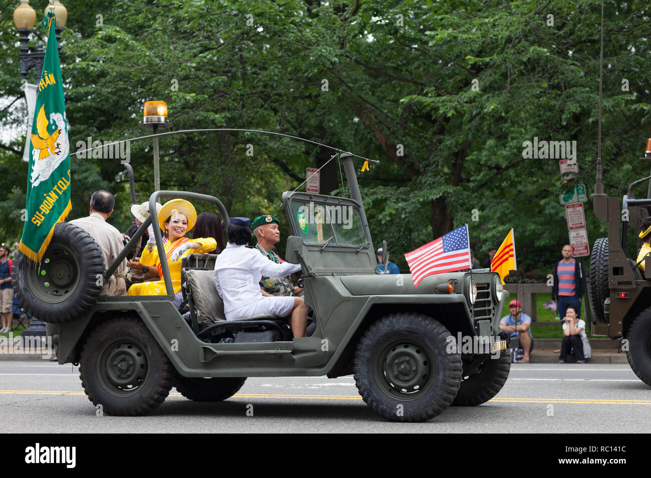 Military jeeps hi-res stock photography and images - Alamy