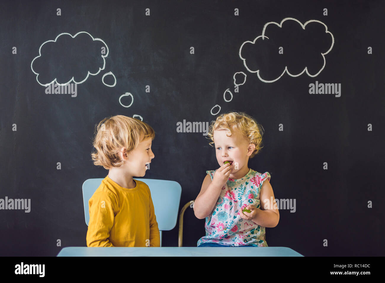 Thinking Little Kid Stock Photos & Thinking Little Kid Stock Images - Alamy