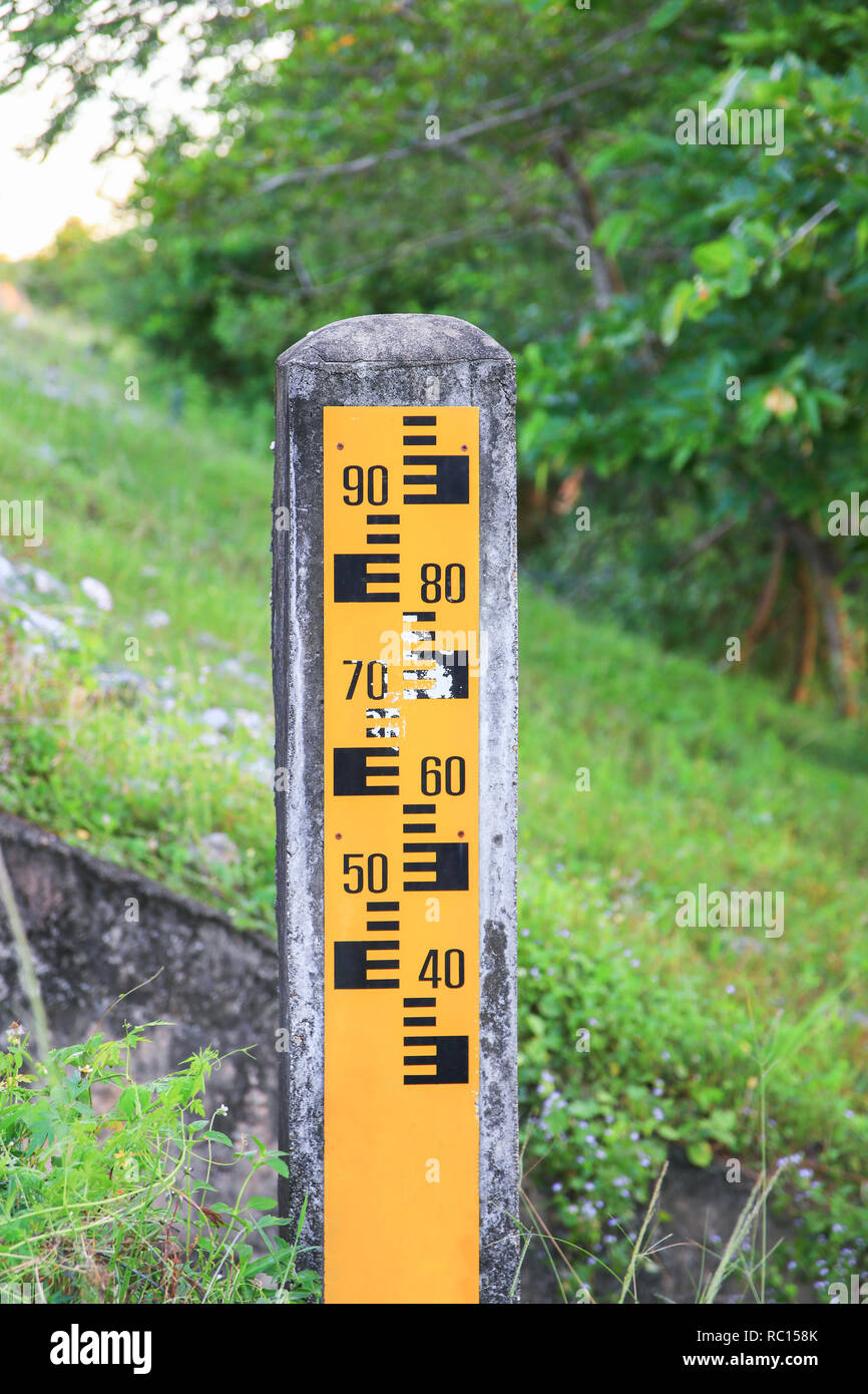 Water Level Gauge Dam High Resolution Stock Photography and Images - Alamy