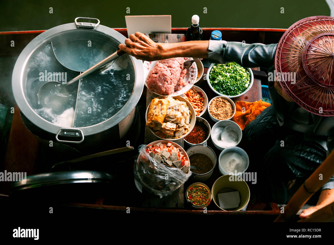 Original boat noodle thai hi-res stock photography and images - Alamy