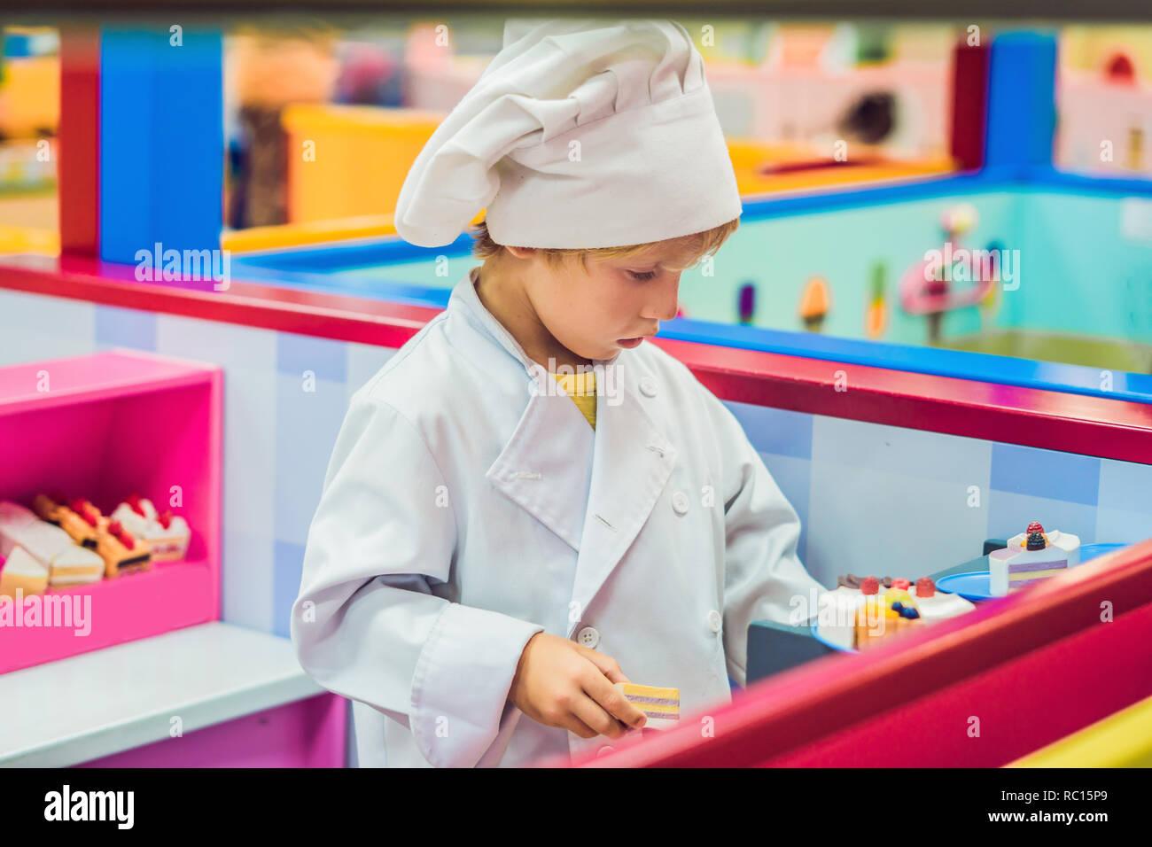 Baker boy cap hi-res stock photography and images - Alamy