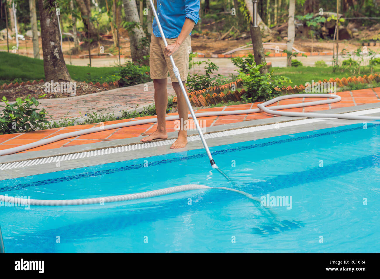 Maintenance Man Hotel High Resolution Stock Photography and Images - Alamy