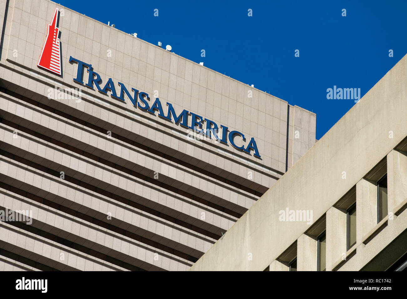 Transamerica logo hi-res stock photography and images - Alamy