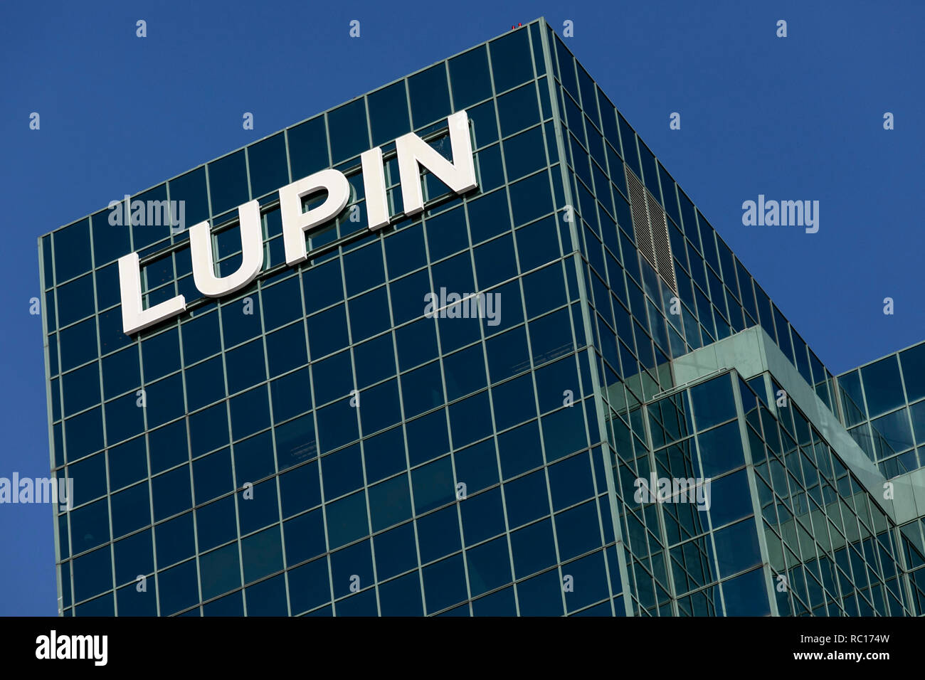 Lupin building hi-res stock photography and images - Alamy
