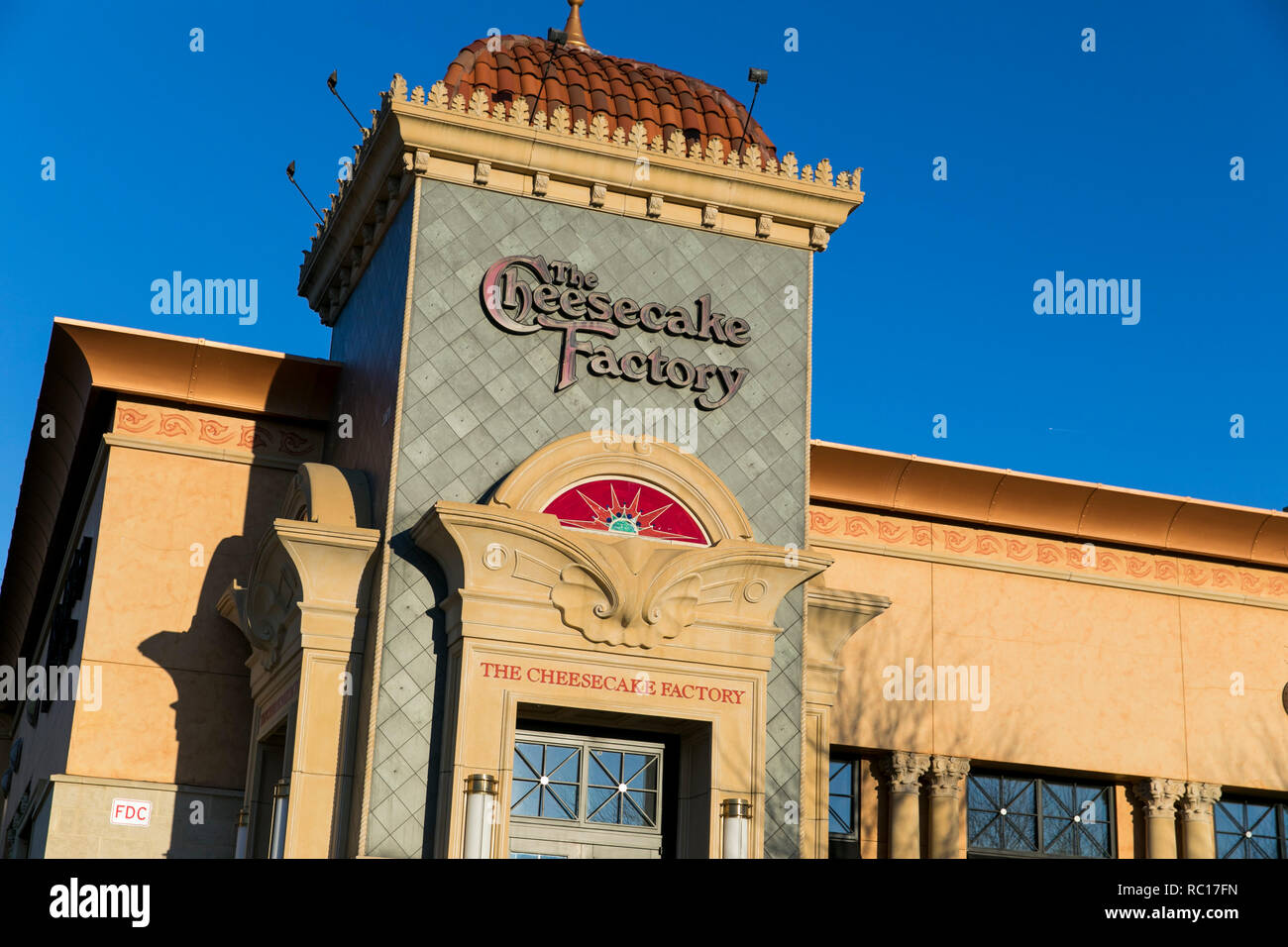 Cheesecake Factory Restaurant High Resolution Stock Photography and ...