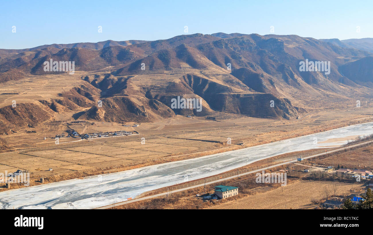 Tumen river korea hi-res stock photography and images - Alamy