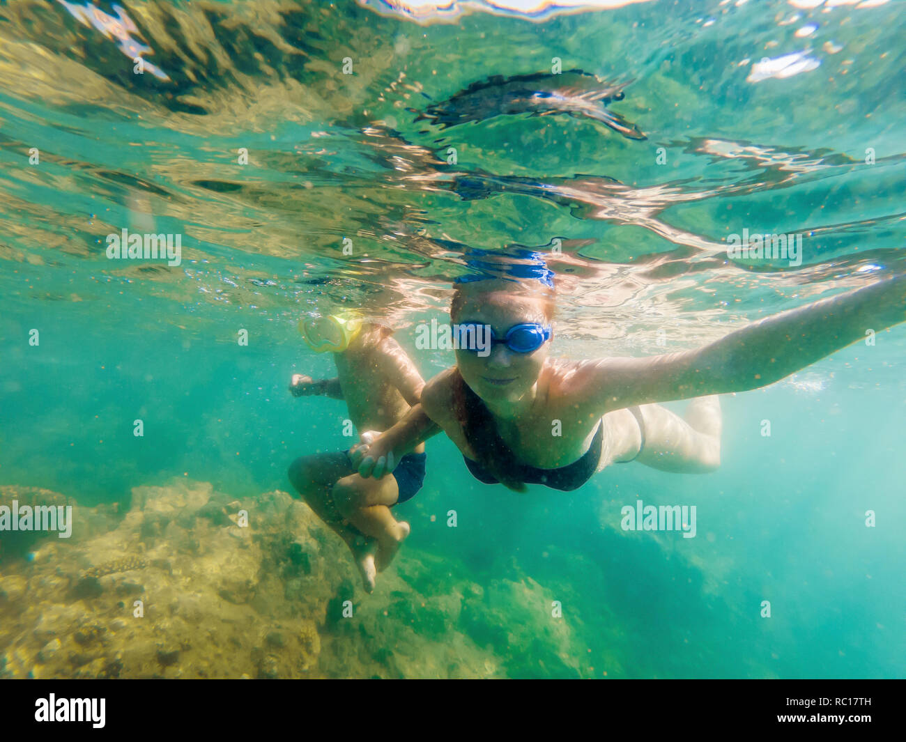 Child snorkel caribbean hi-res stock photography and images - Alamy