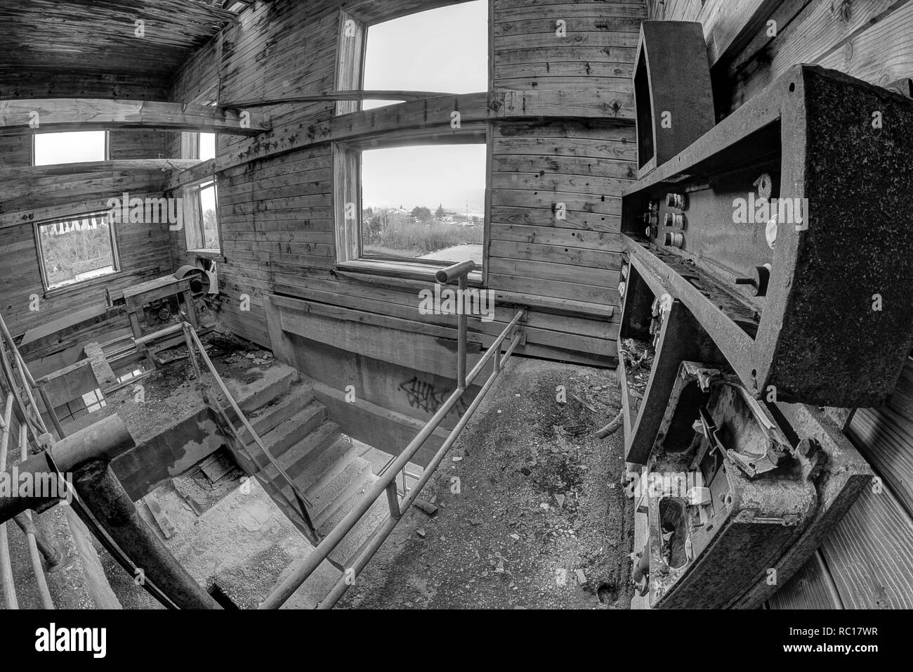 Abandoned coal mine building Stock Photo - Alamy
