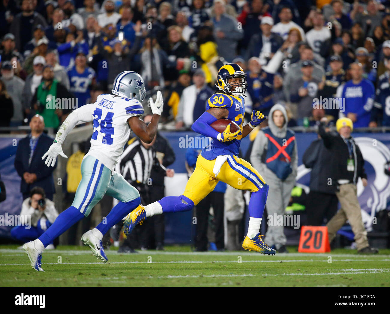 Los Angeles, California, USA. January 12, 2019 Los Angeles Rams running ...