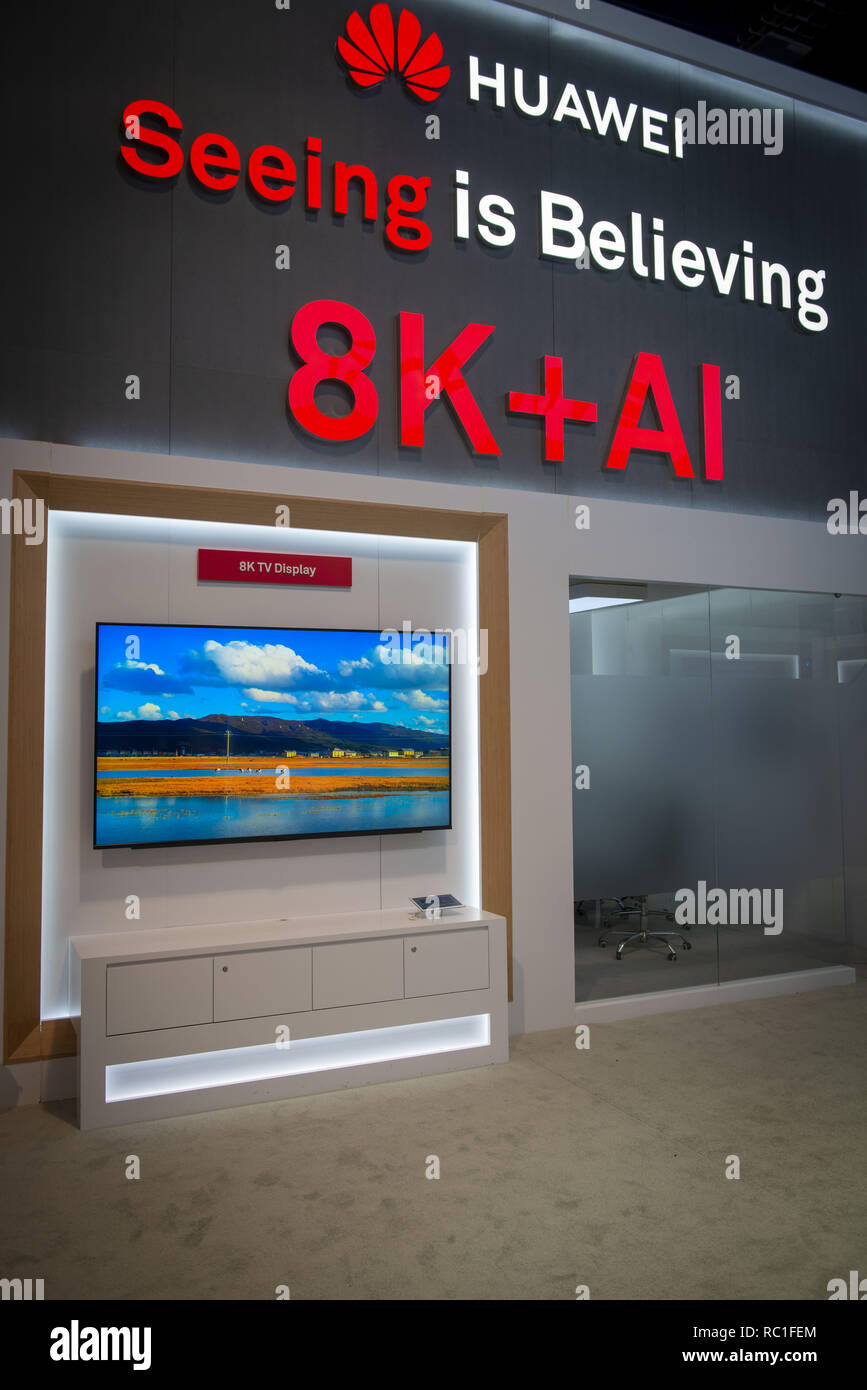 8k tv ces hi-res stock photography and images - Alamy
