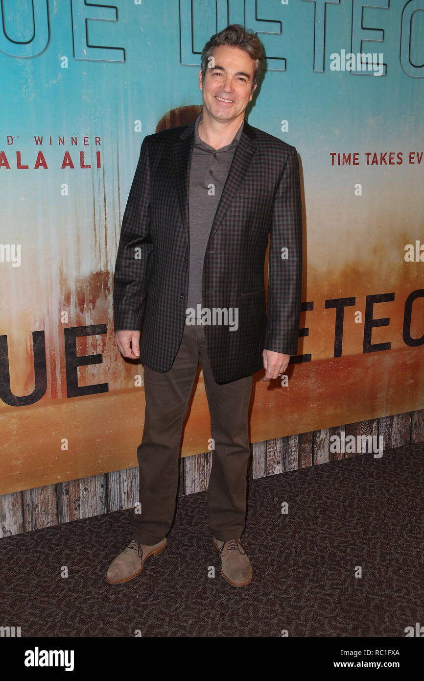 Alamy jon tenney hi-res stock photography and images - Alamy