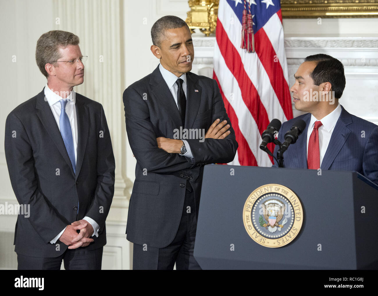 Omb hi-res stock photography and images - Alamy