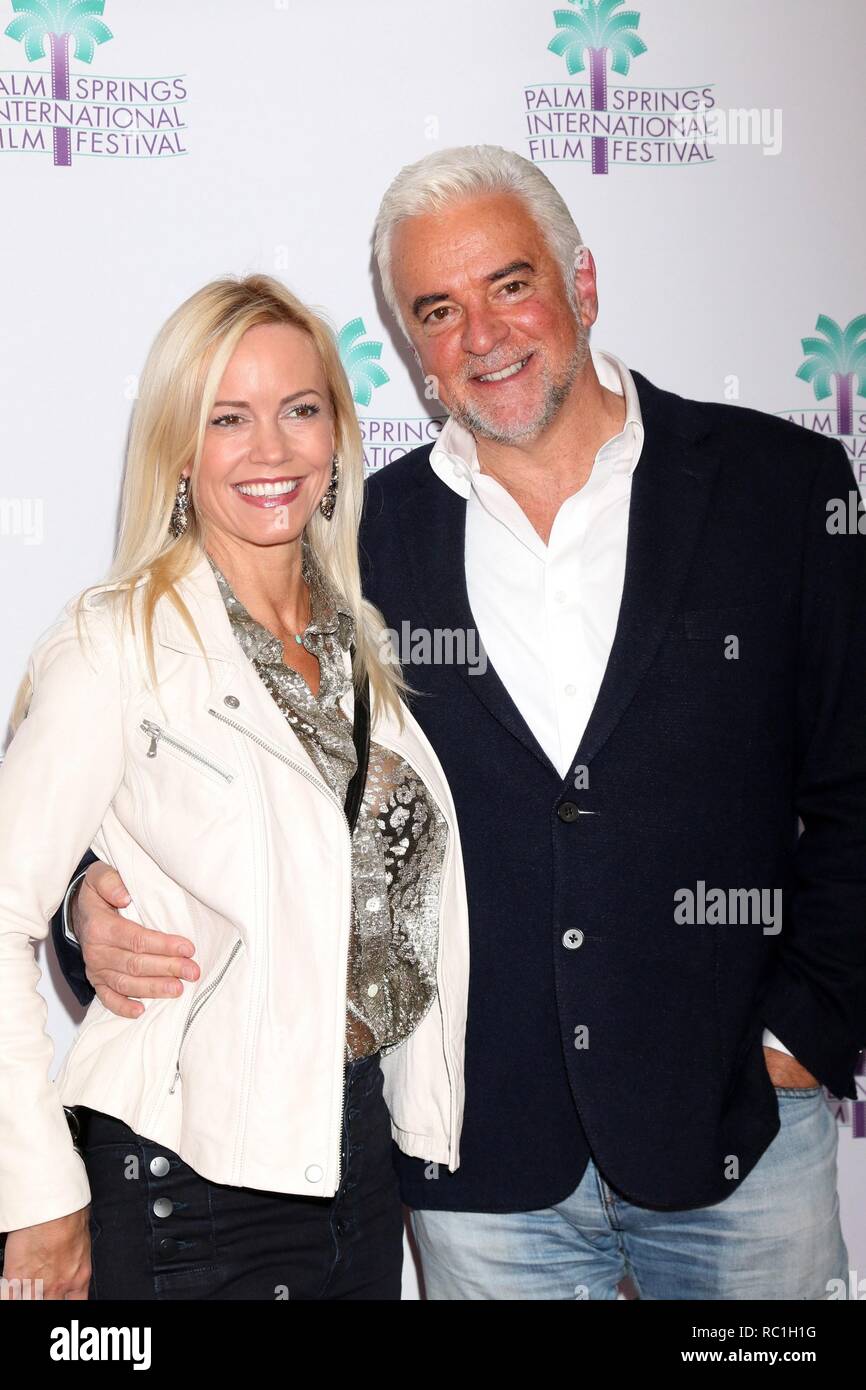 Lisa mesloh ohurley john ohurley hi-res stock photography and images ...