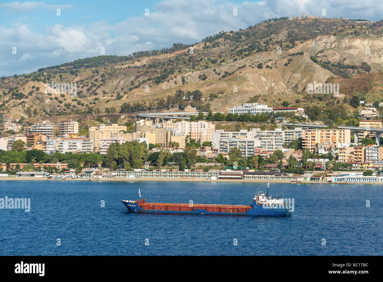 Strait of messina in italy hi-res stock photography and images - Alamy