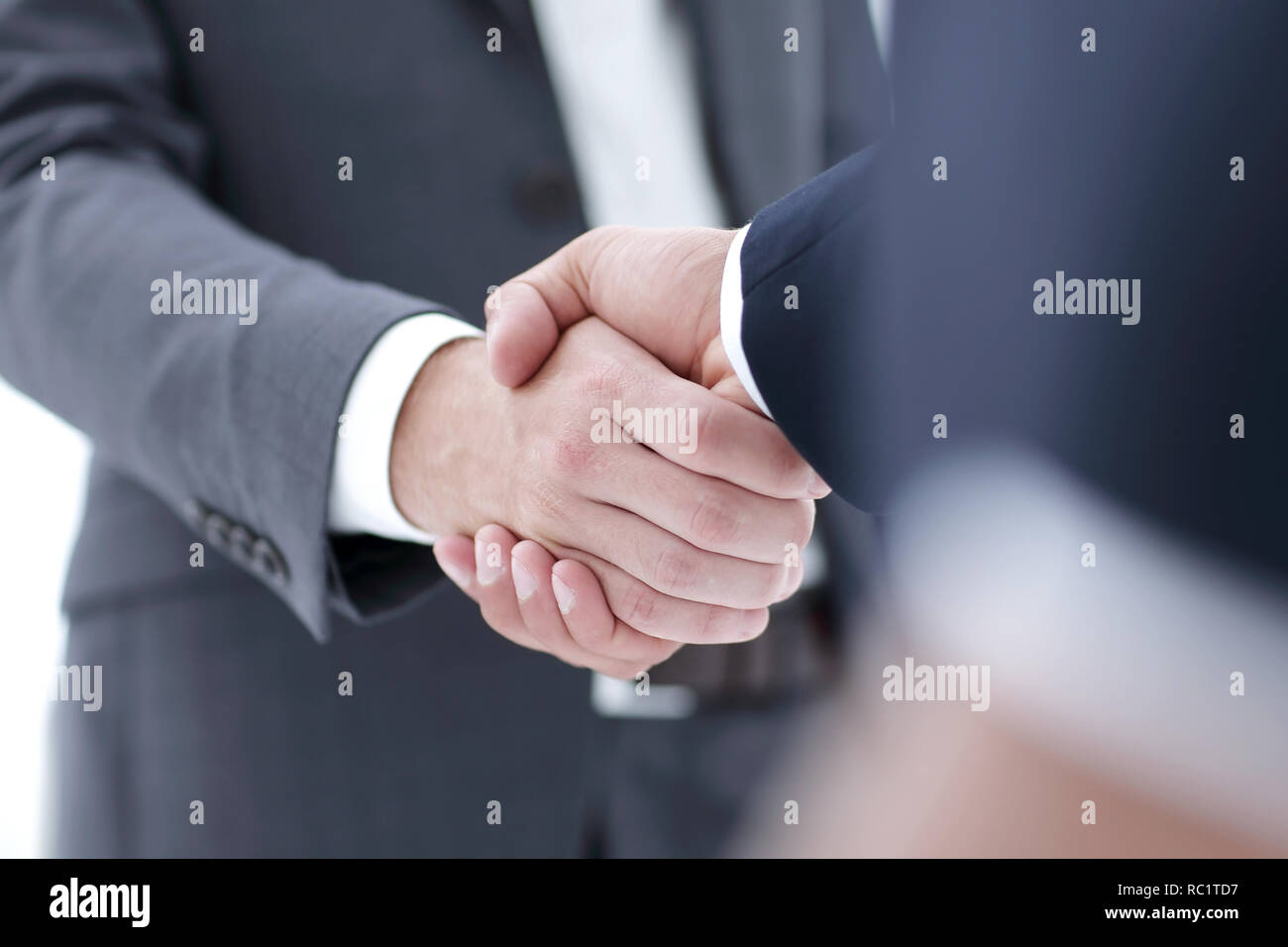 Business structure and handshake hi-res stock photography and images ...