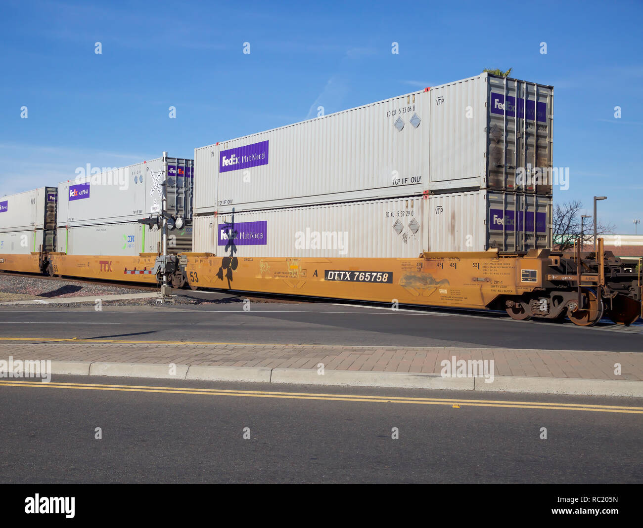 BNSF train crossing a railway crossing in Castro Valley. The BNSF ...