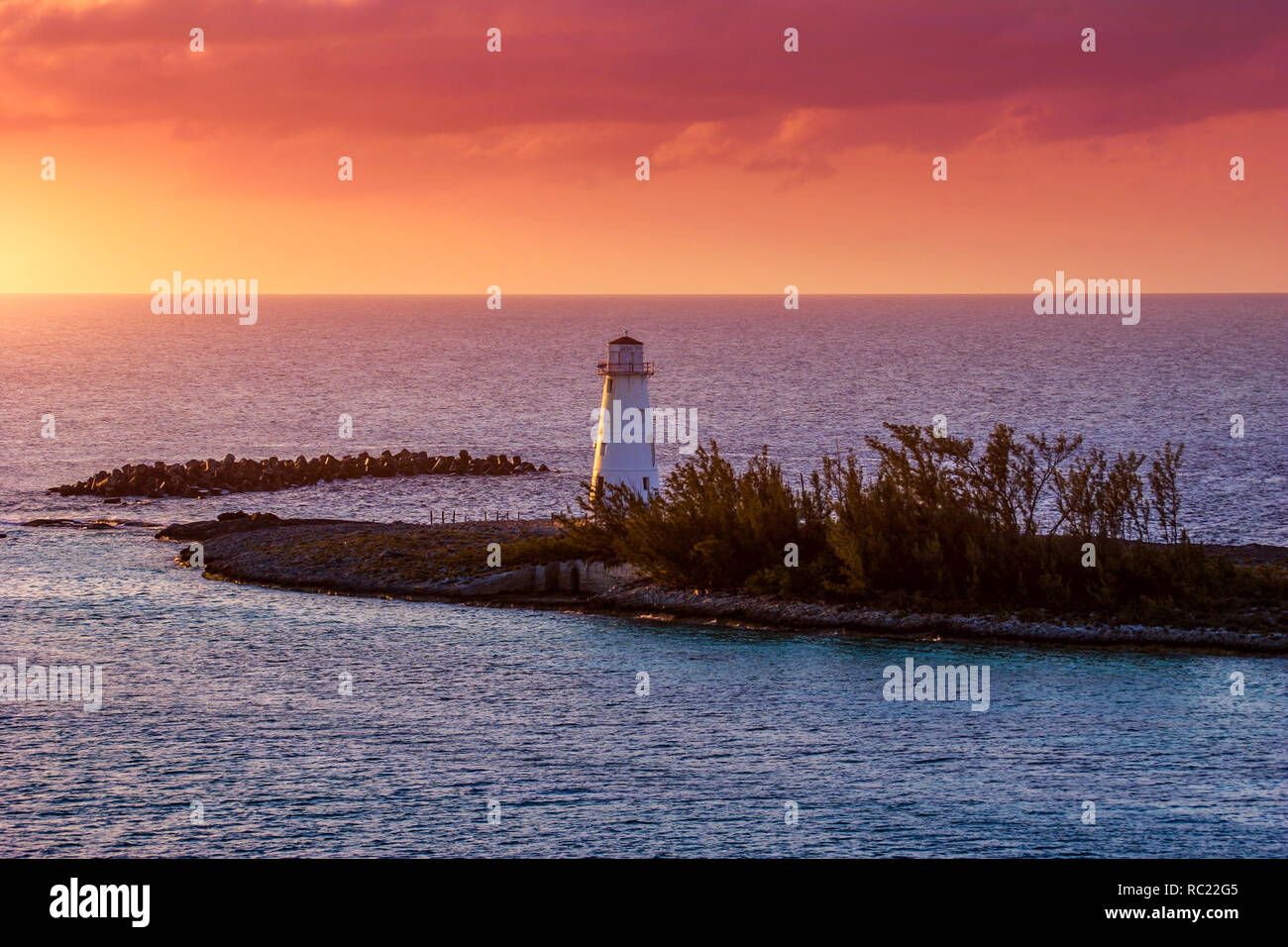 Lighthouse at sunset in the paradise island in Nassau, Bahamas Stock ...