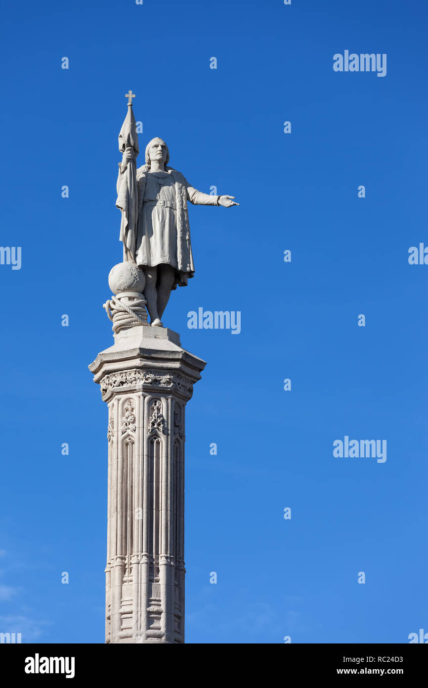 Christopher Columbus Monument in Madrid, Spain, 19th century statue on ...