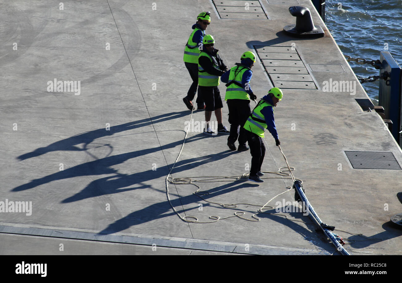 Workers at a cruise terminal hi-res stock photography and images - Alamy