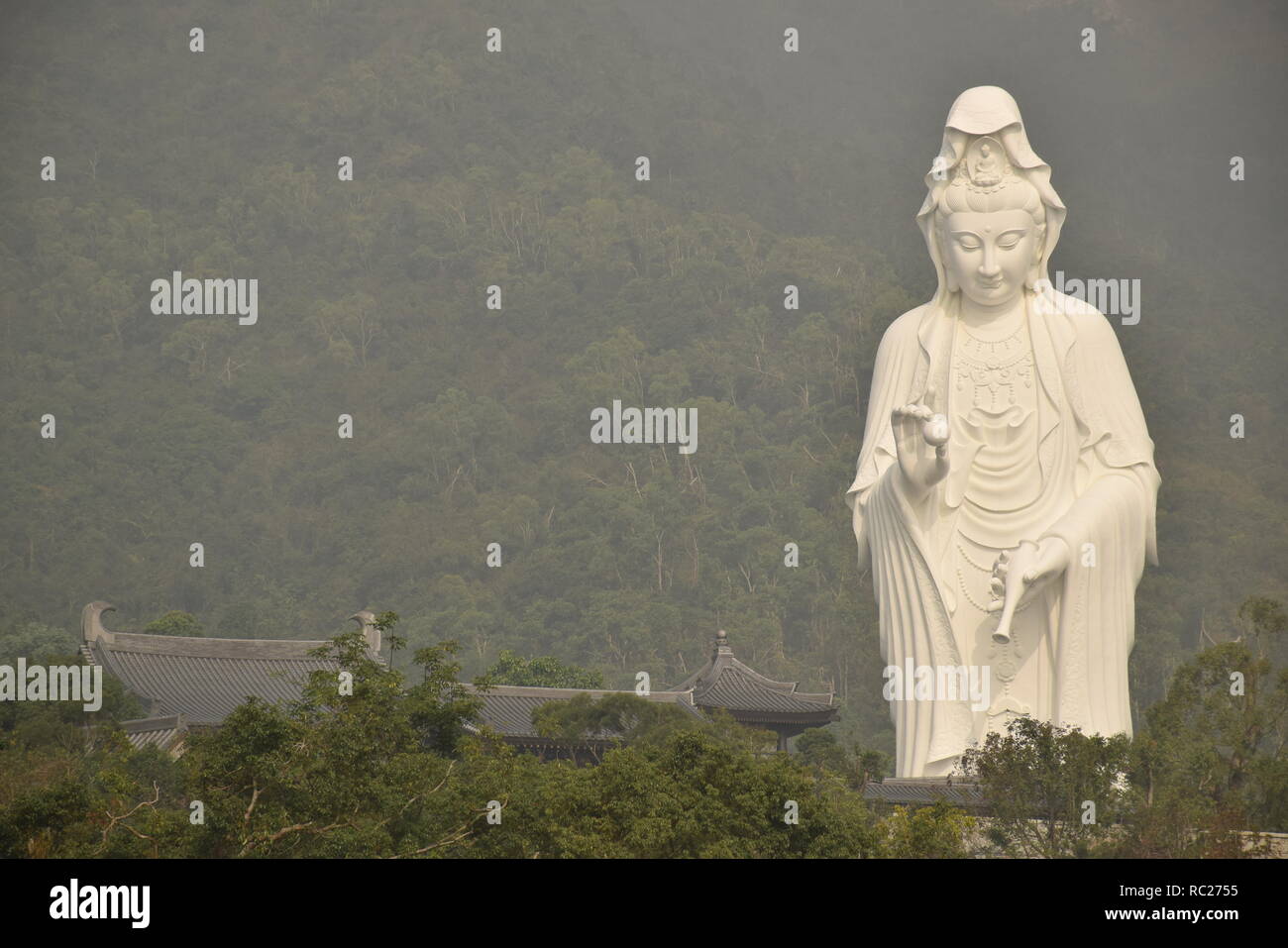 The bronze Guanyin statue inside Tsz Shan buddhist monastery in Tai Po, Hong Kong - China Stock ...