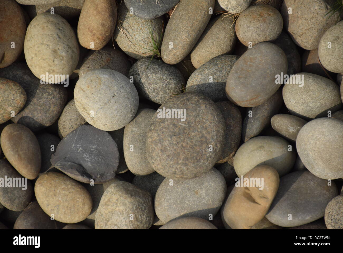 Pile of cobbles hi-res stock photography and images - Alamy