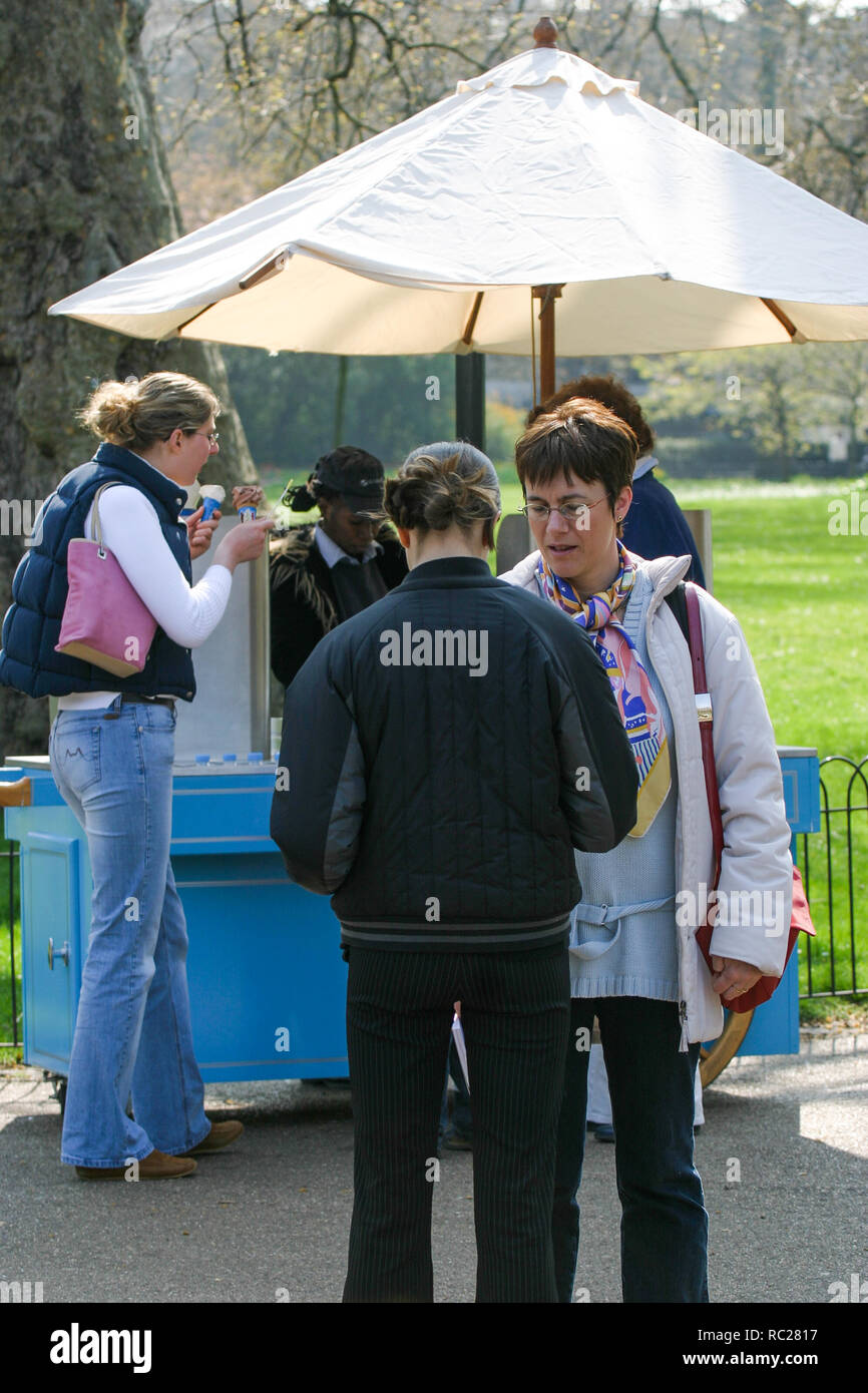 French tourists standing in a park, London, Great-Britain, UK Stock ...