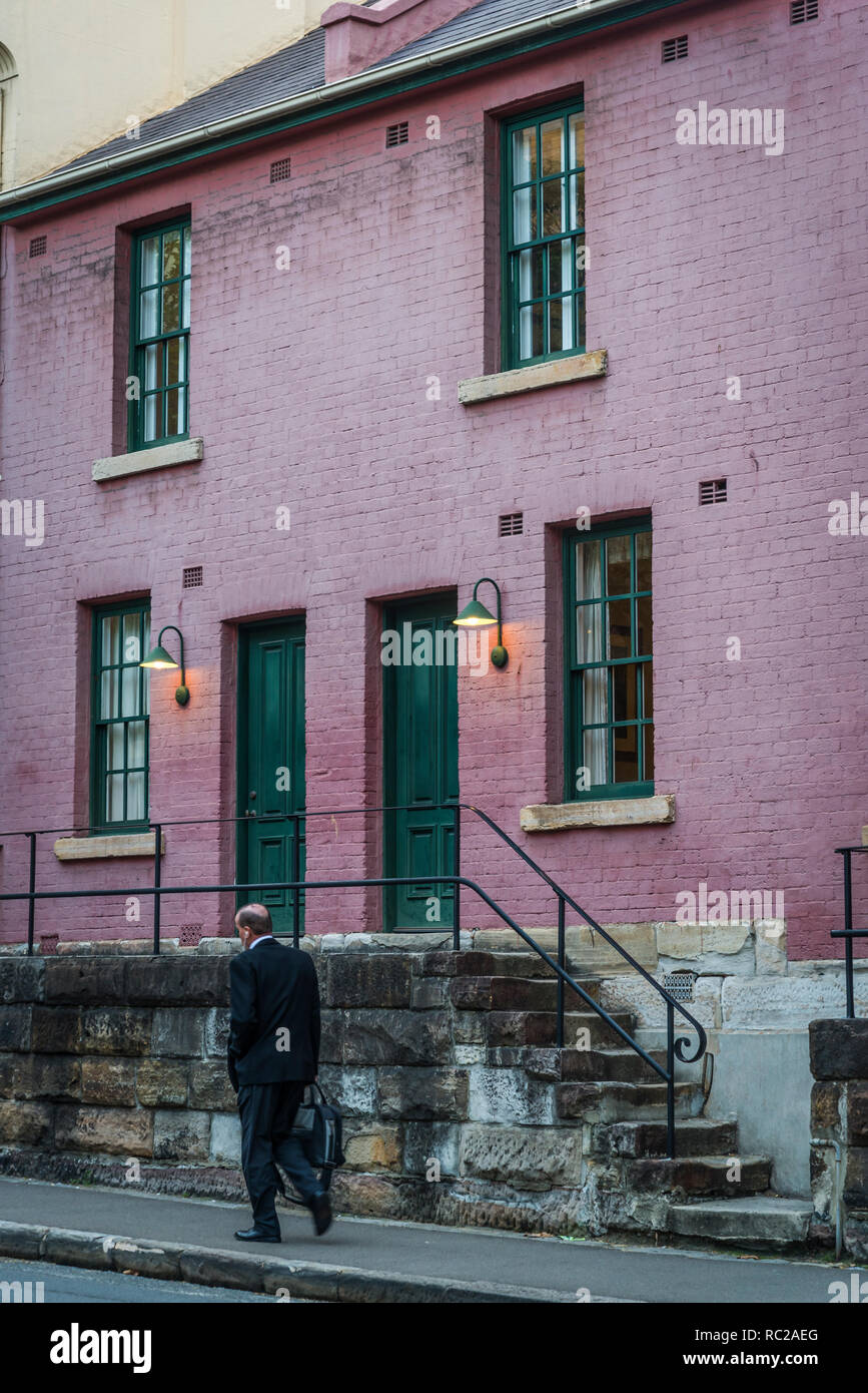 Pink house hi-res stock photography and images - Alamy