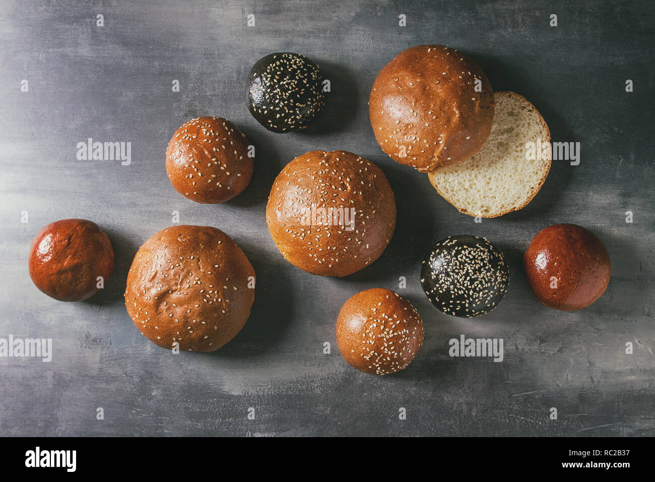 Burger buns variety Stock Photo - Alamy