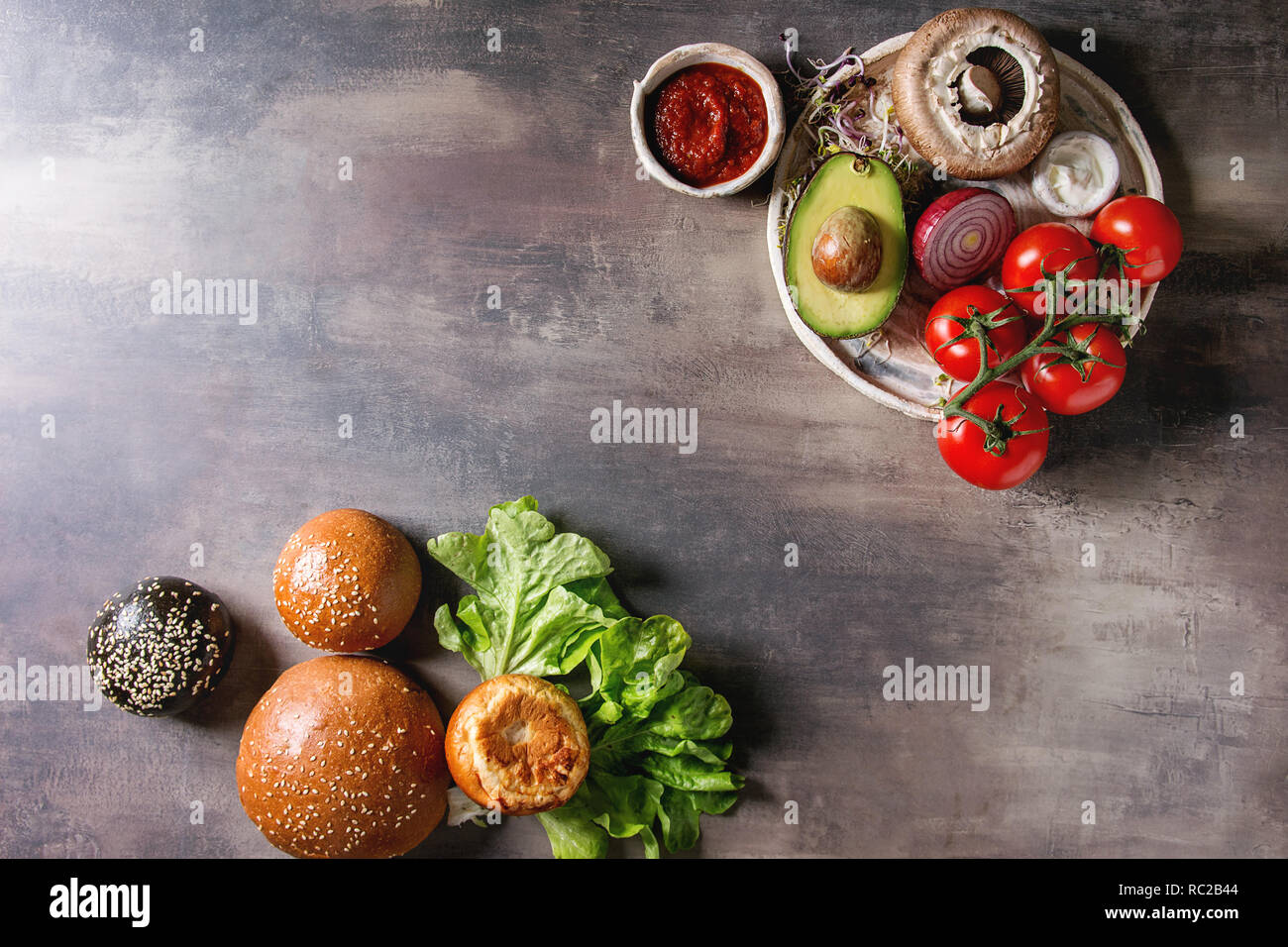 Ingredients for burgers Stock Photo - Alamy