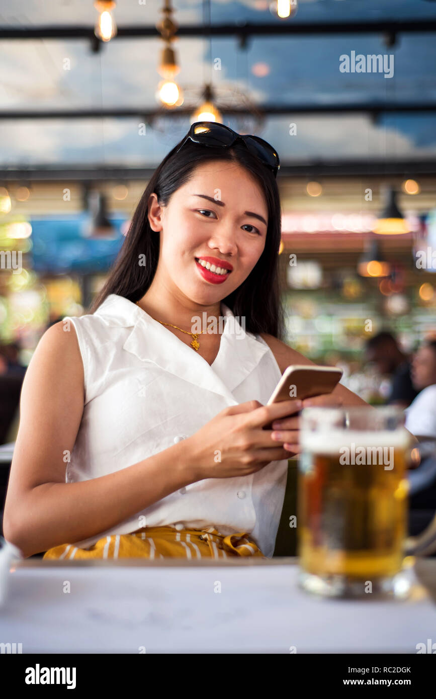 Girl at bar hi-res stock photography and images - Alamy