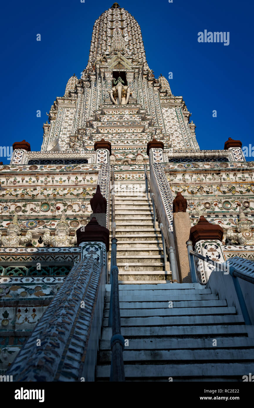 Detail of Wat Po Temple, Bangkok, Thailand Stock Photo - Alamy