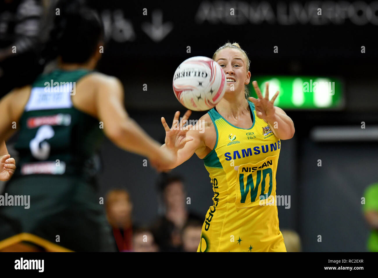 Samsung Diamonds' Gabrielle Simpson in action during the Vitality ...