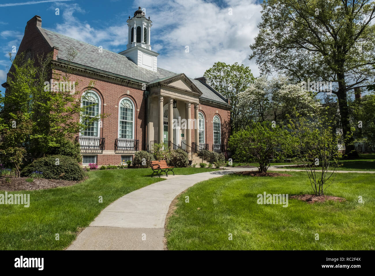 Common public library hi-res stock photography and images - Alamy
