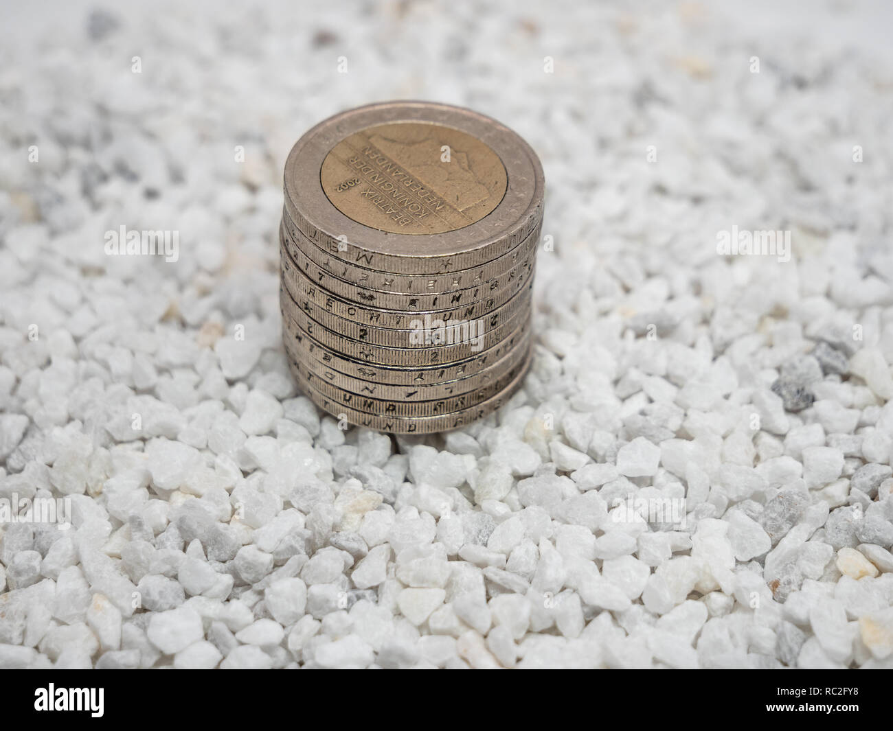 Silver stones pile hi-res stock photography and images - Alamy