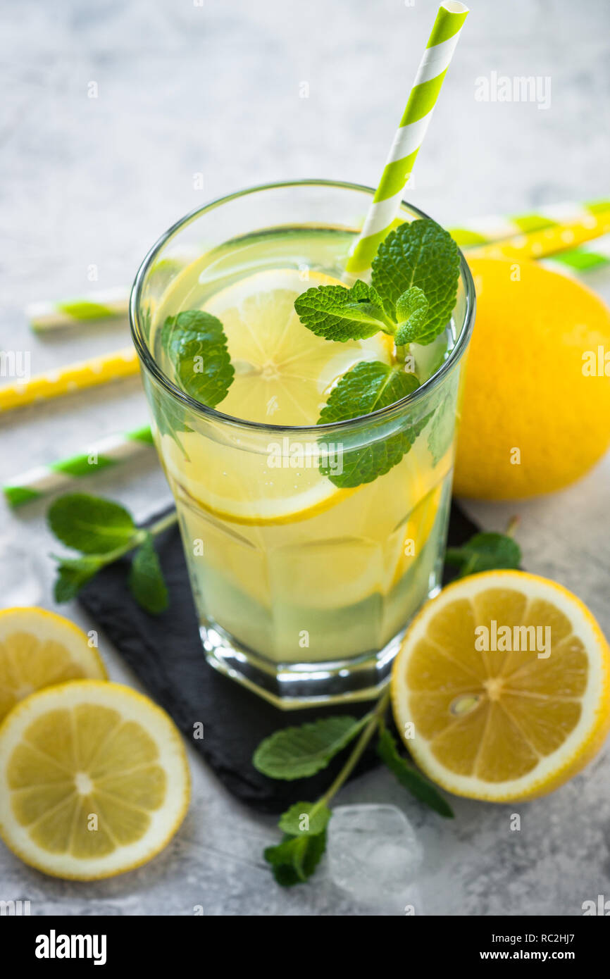 Lemonade. Traditional Summer drink Stock Photo - Alamy