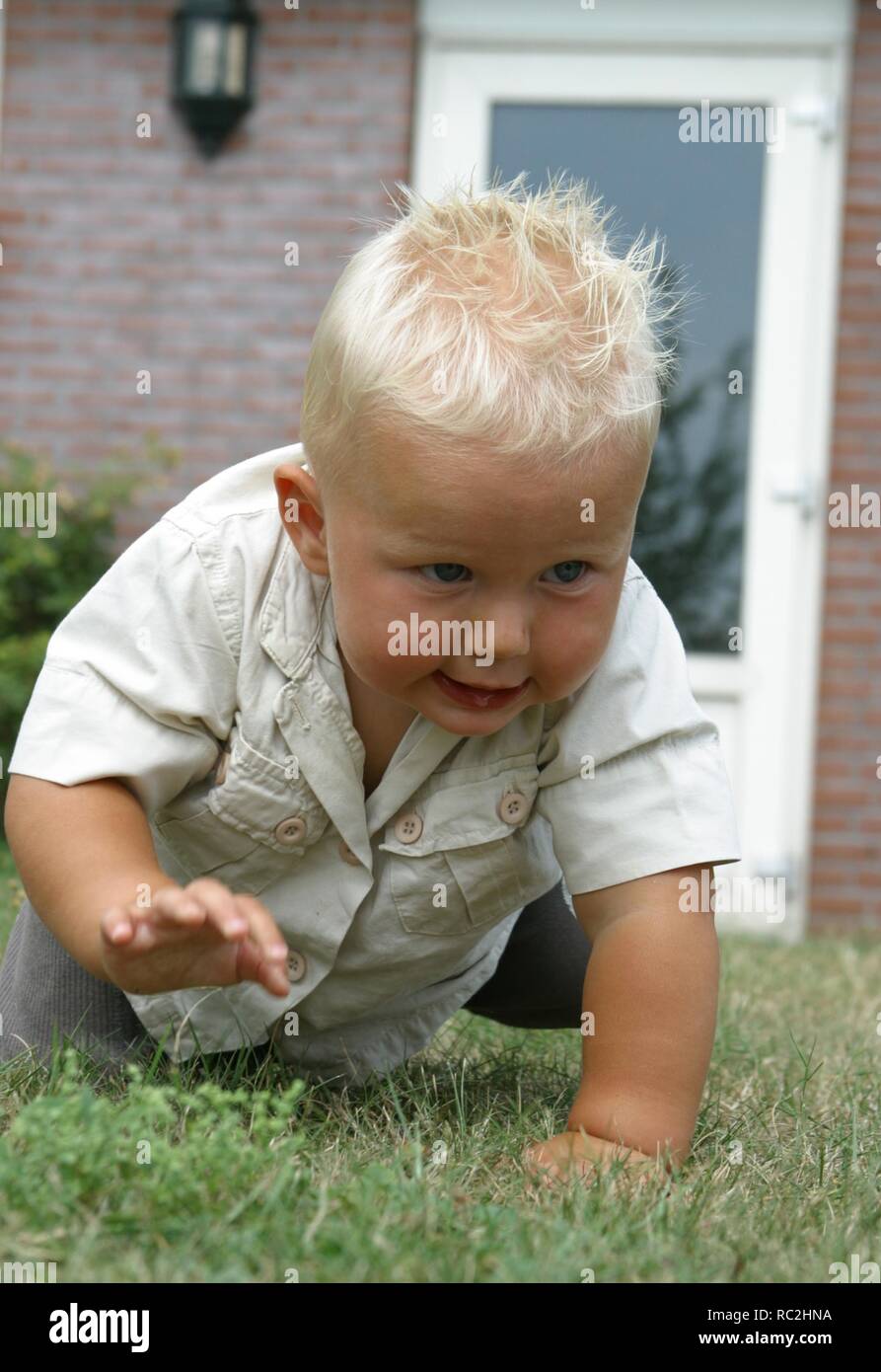 Creeping hand hi-res stock photography and images - Alamy
