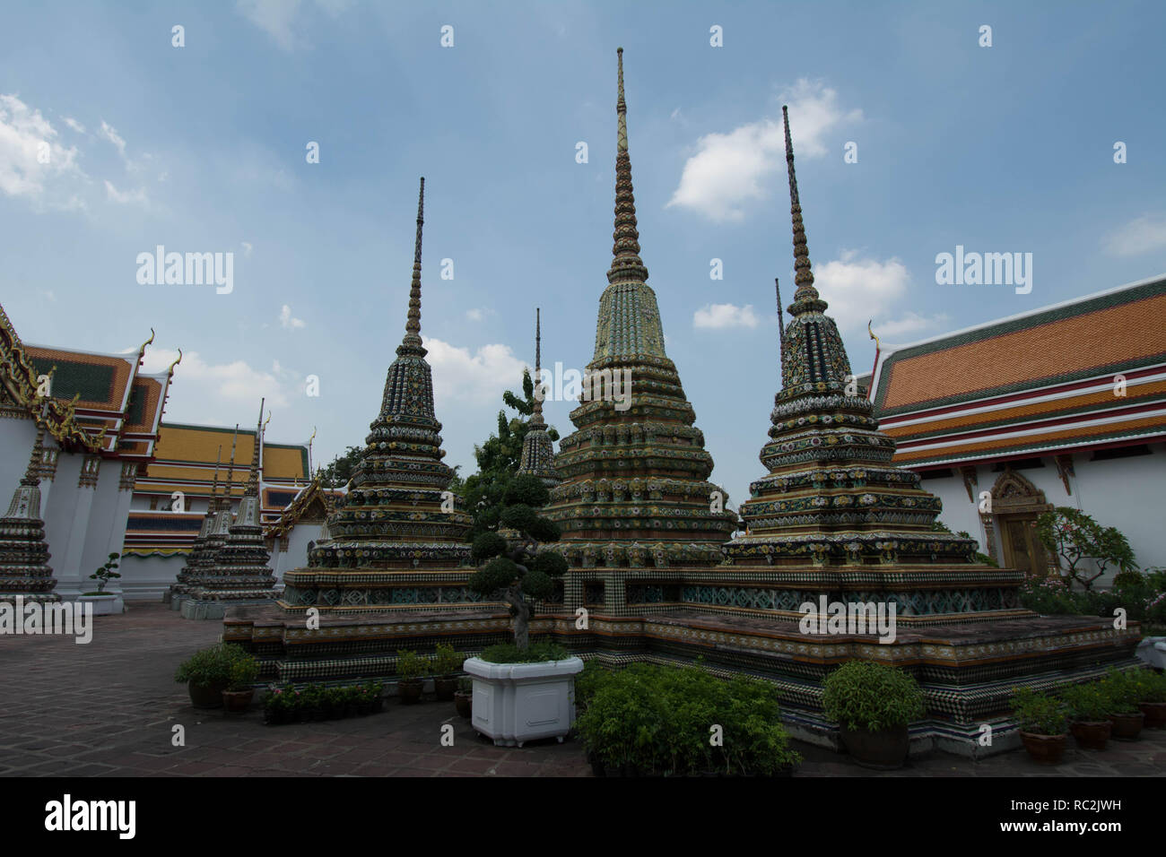 Grand Palace Buddhist Architecture Bangkok Thailand spire Buddhist ...