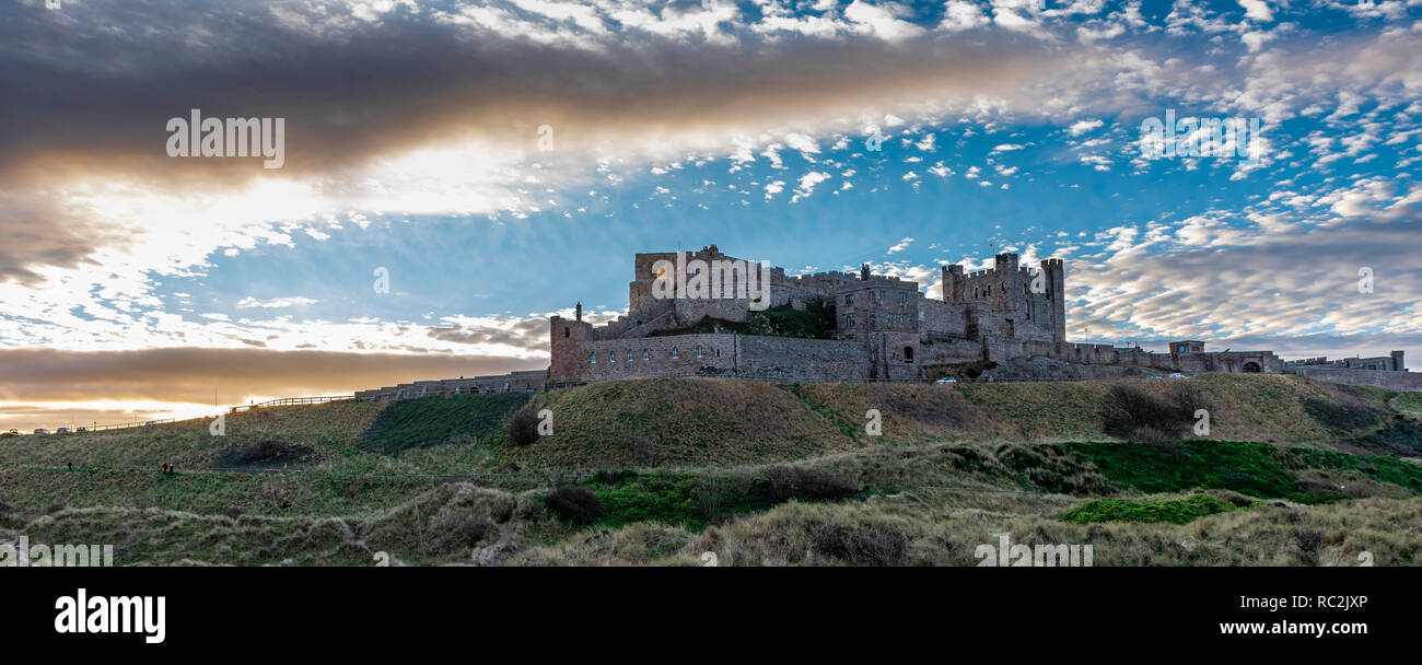 Anglo saxon castle hi-res stock photography and images - Alamy