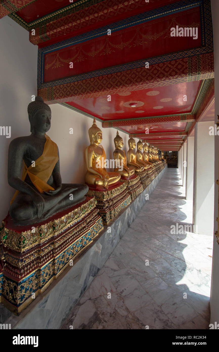 Grand Palace Buddha statues in Bangkok Thailand golden statue art ...