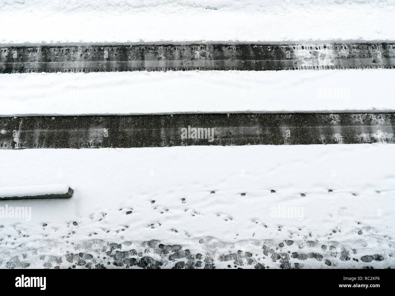 Worker path clearing hi-res stock photography and images - Alamy