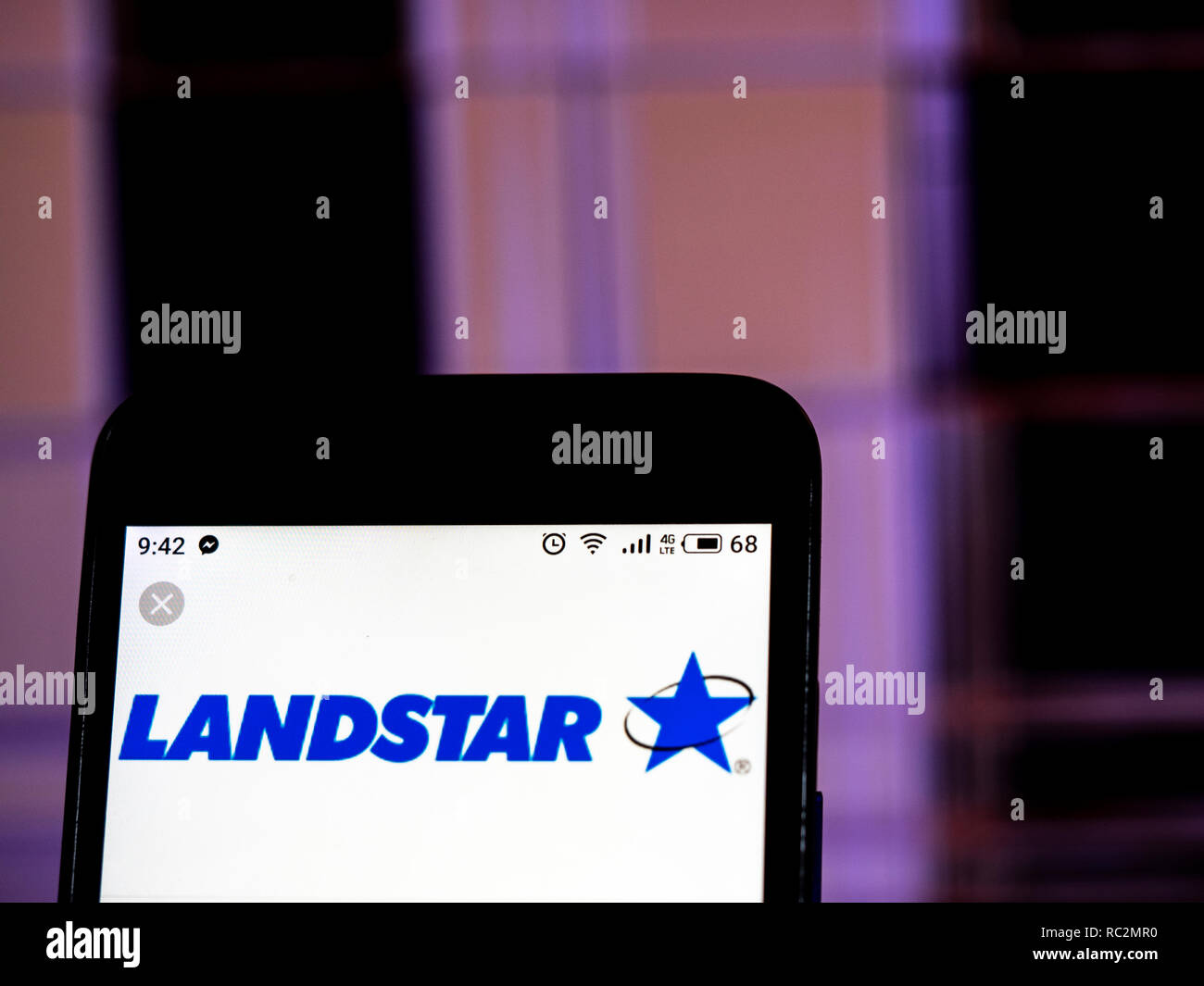 Landstar system logo hi-res stock photography and images - Alamy