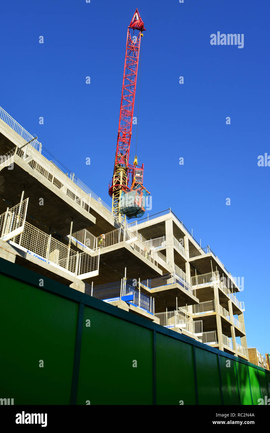 London borough housing hi-res stock photography and images - Alamy