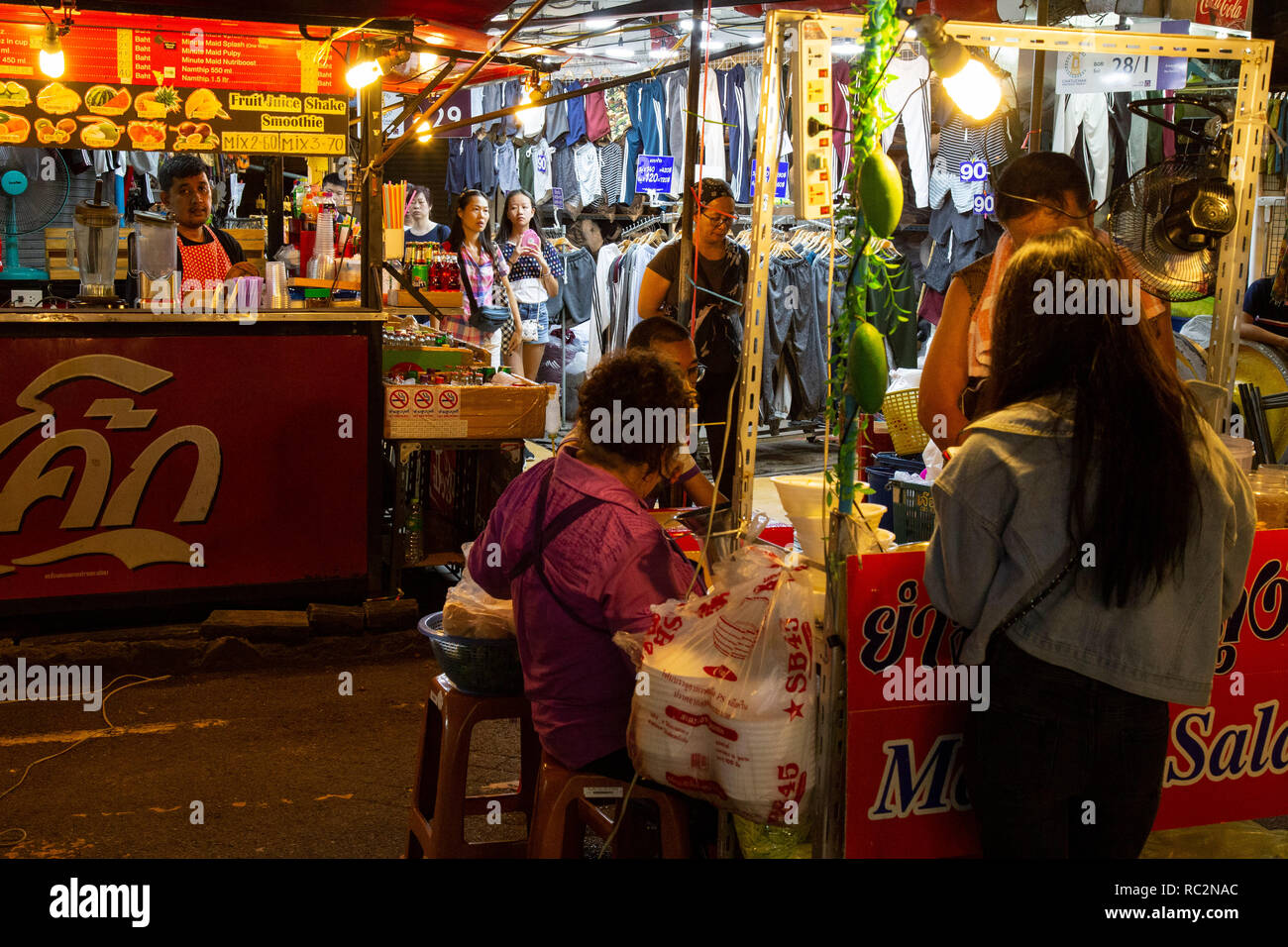 Chatuchak food and drink hi-res stock photography and images - Alamy