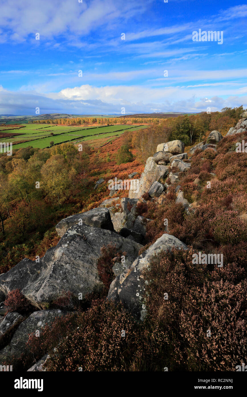 Autumn view over Birchen Edge, Peak District National Park, Derbyshire ...